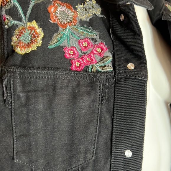 Gianni Bini | Jackets & Coats | Nwt Gianni Bini Black Denim Jacket ...